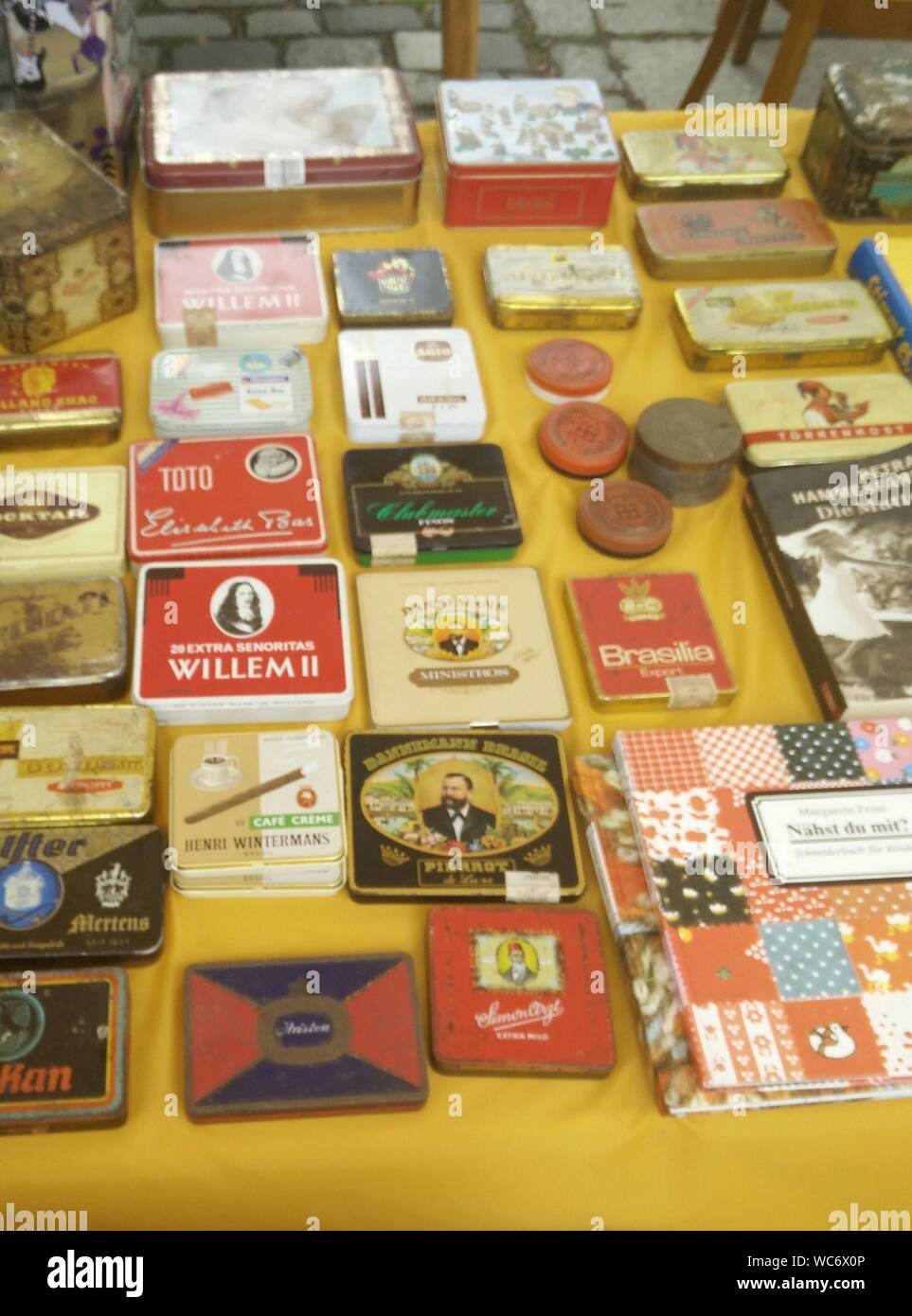 Stall boxes hi-res stock photography and images - Alamy