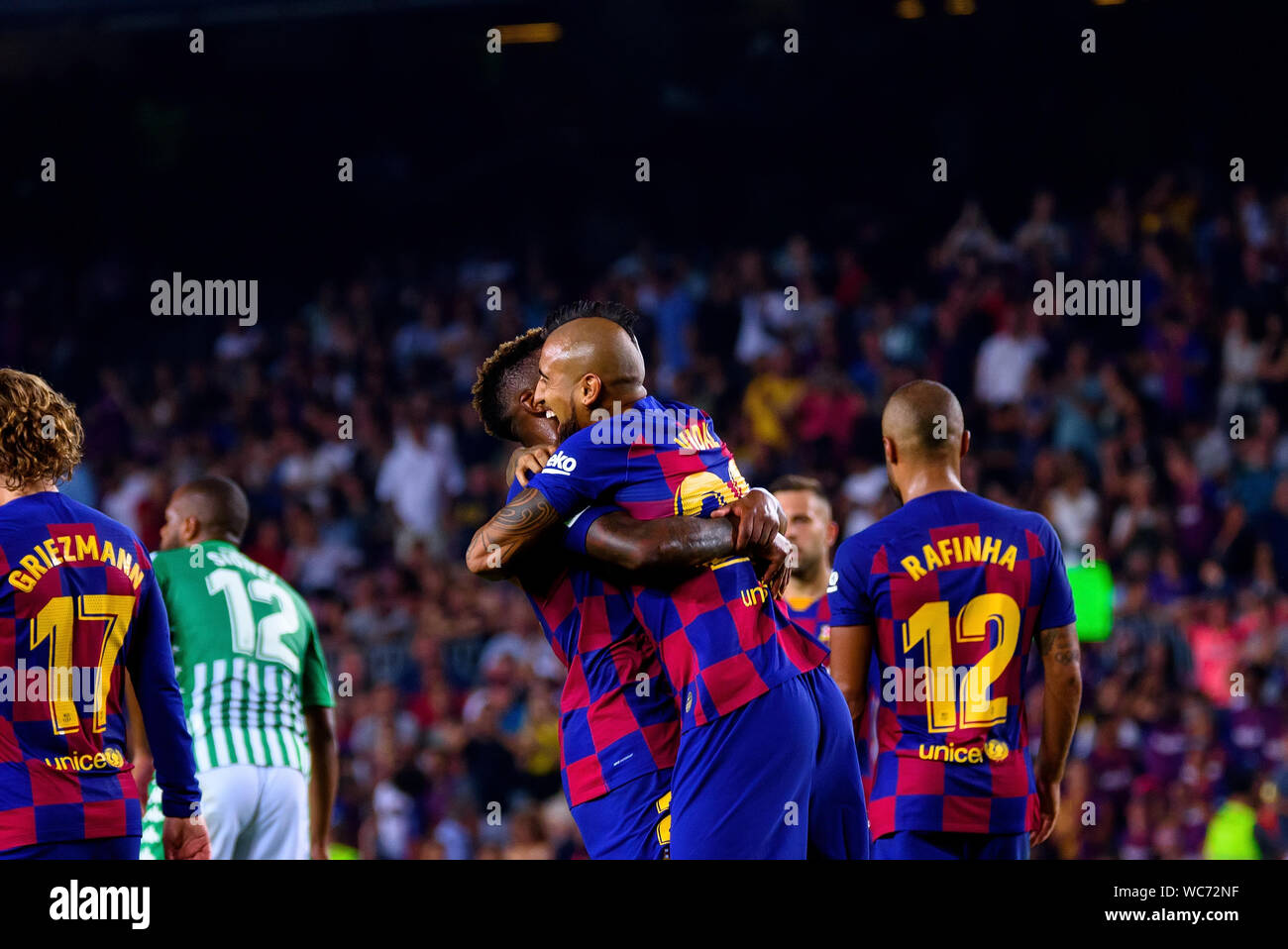 Arturo vidal celebration hi-res stock photography and images - Alamy