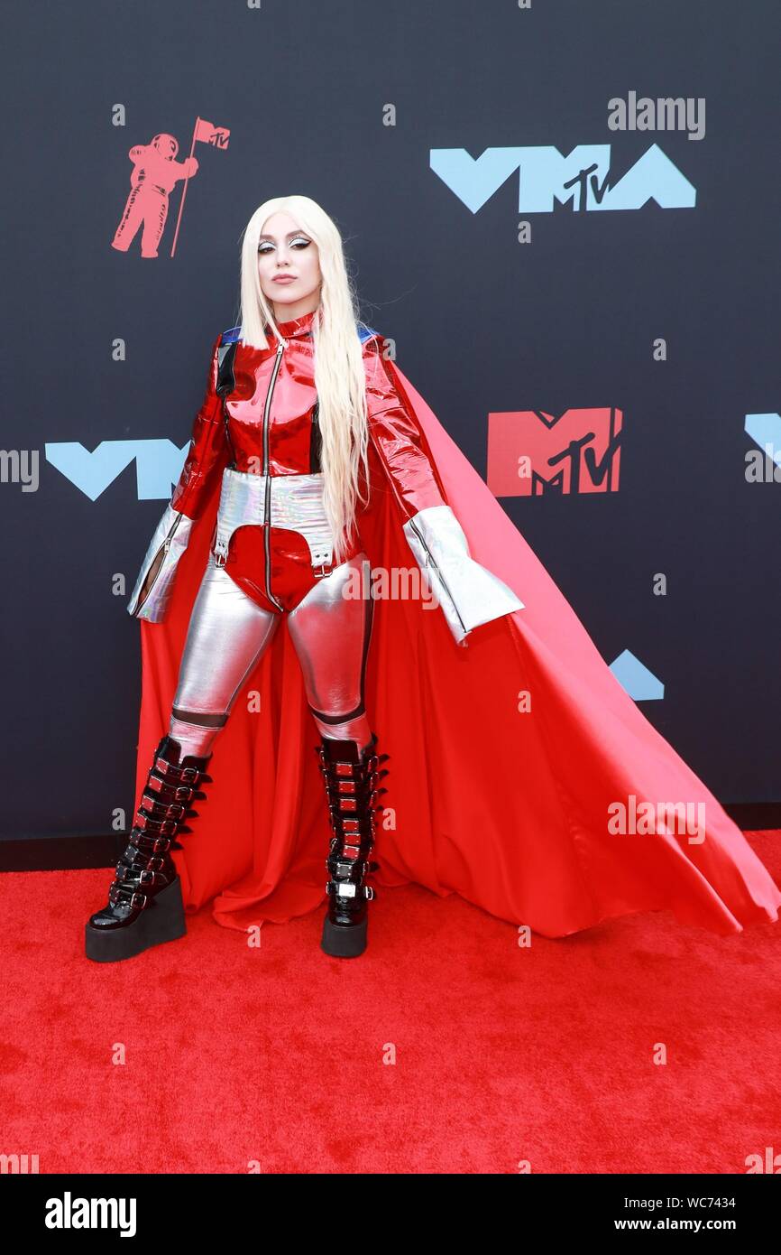 Newark, NJ, USA. 26th Aug, 2019. Ava Max at arrivals for 2019 MTV Video ...