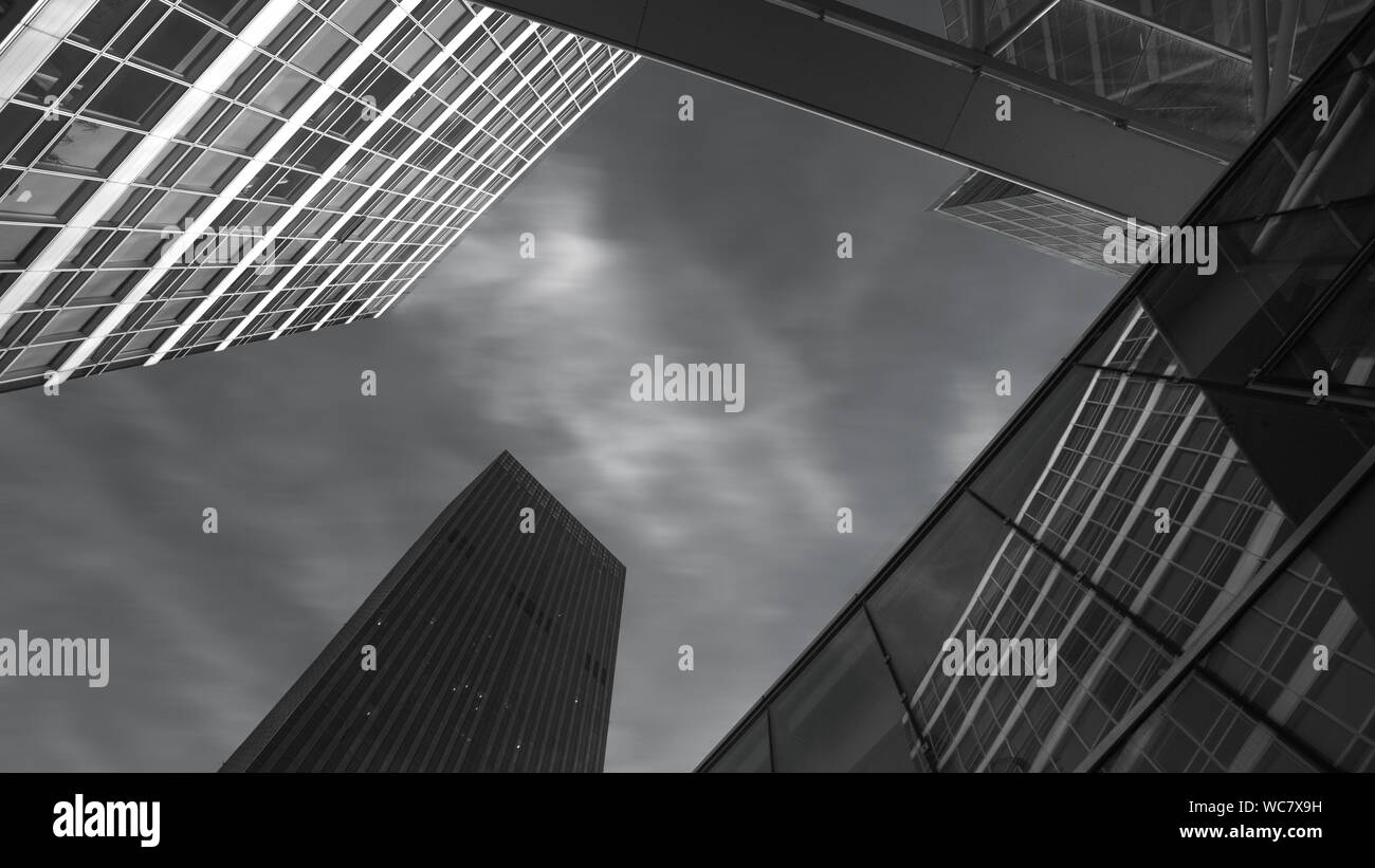 Buildings facade reflection sky hi-res stock photography and images - Alamy