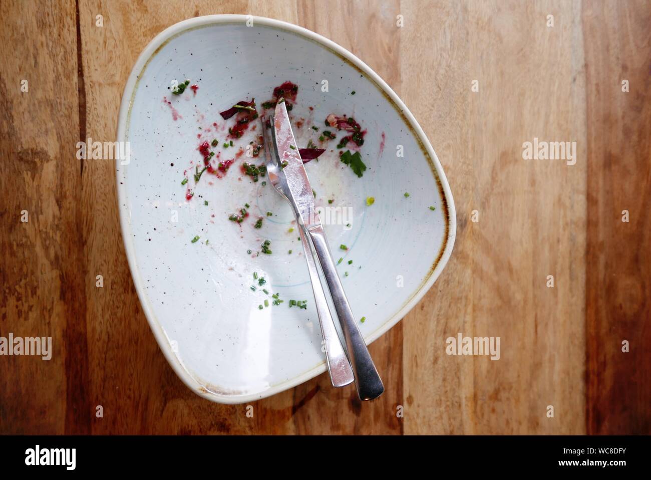 Messy plate hi-res stock photography and images - Alamy