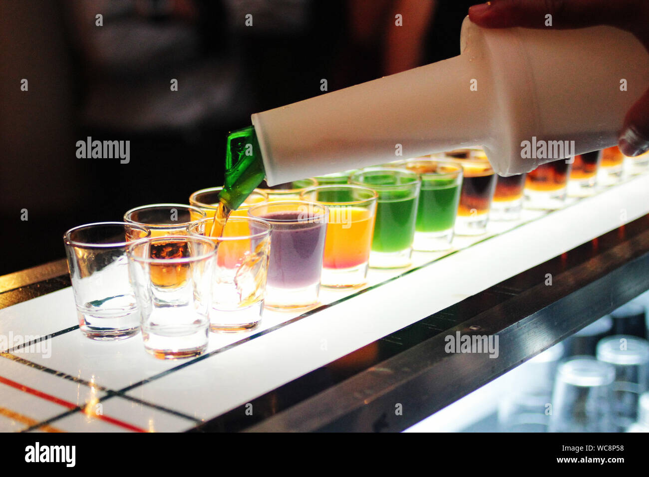Establishment serving drinks hi-res stock photography and images - Alamy