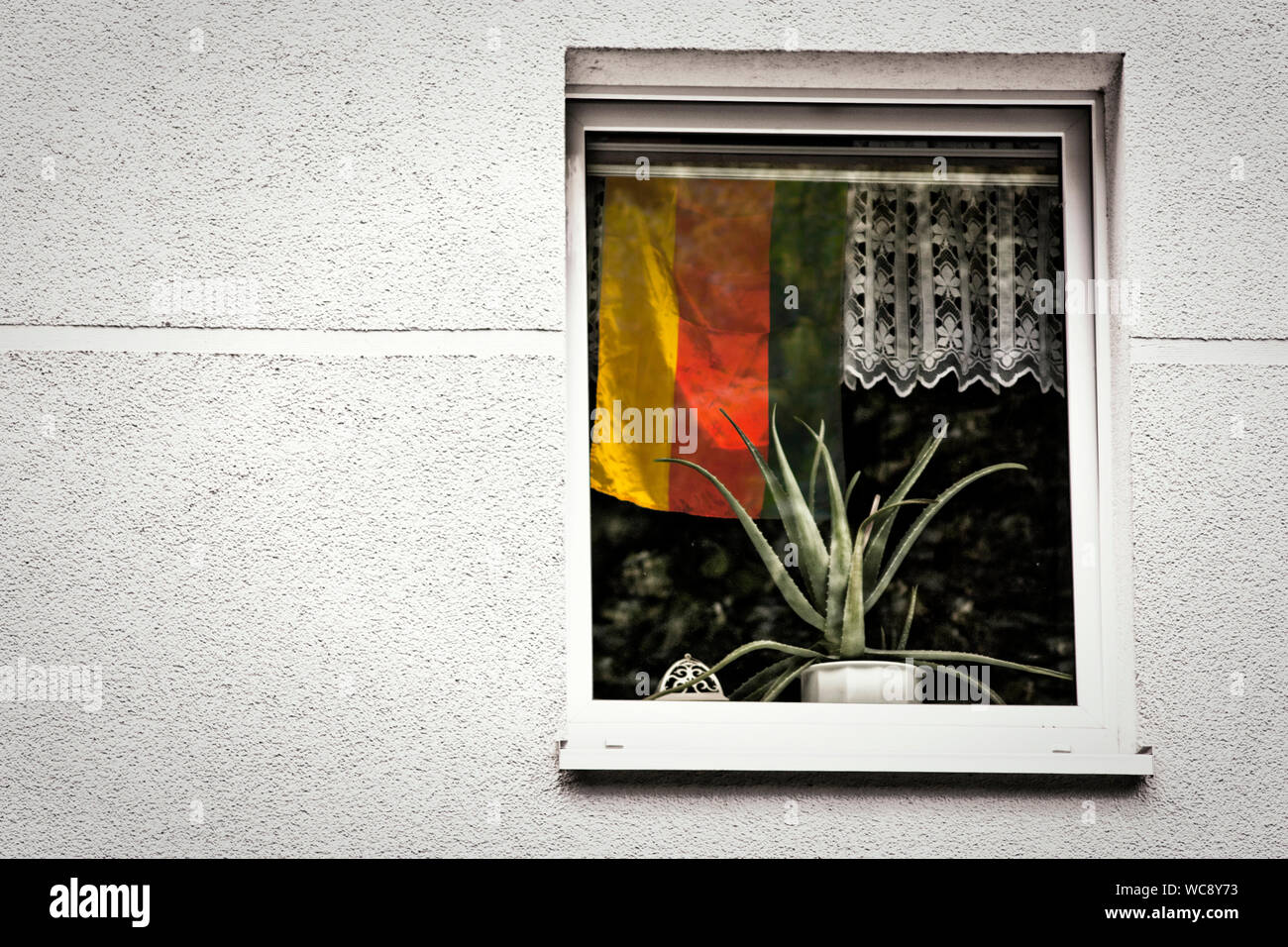 German window exterior hi-res stock photography and images - Alamy