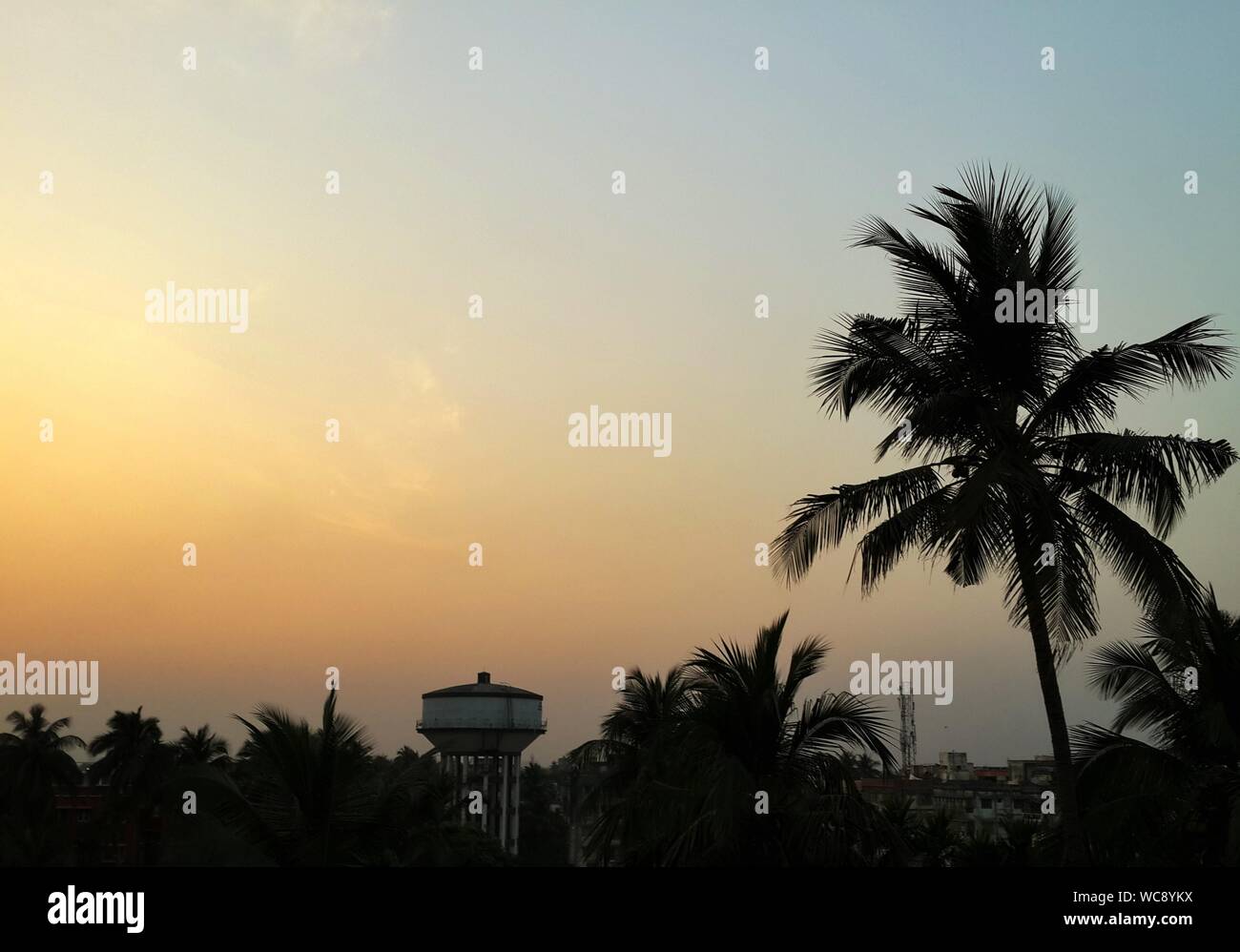 Water Tank Tower High Resolution Stock Photography and Images - Alamy