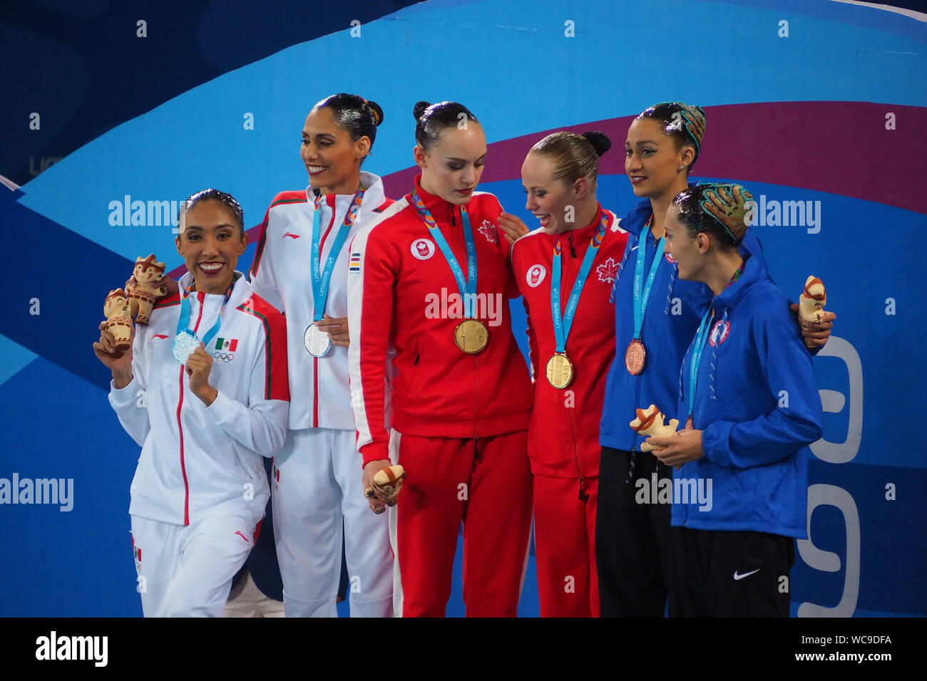 Artistic swimming nuria diosdado hi-res stock photography and images ...