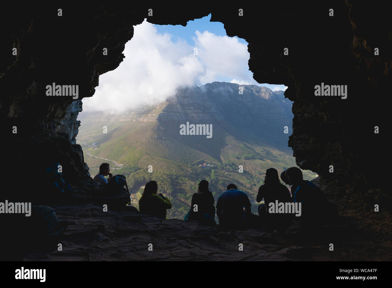 Large cave opening hi-res stock photography and images - Alamy