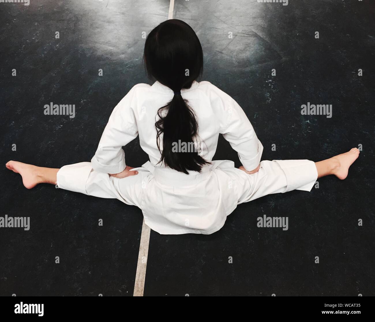 Class uniform hi-res stock photography and images - Alamy