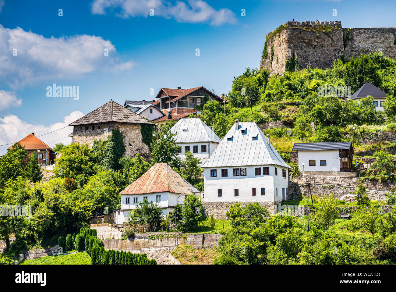 Traditional bosnian houses hi-res stock photography and images - Alamy