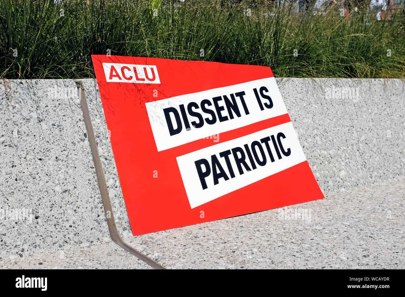 Patriotic sign hi-res stock photography and images - Alamy