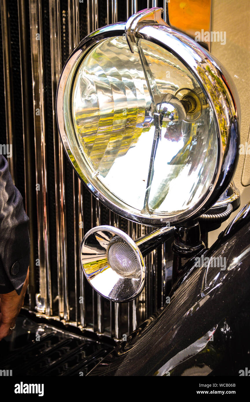 Motorcycle mirror reflection hi-res stock photography and images - Alamy