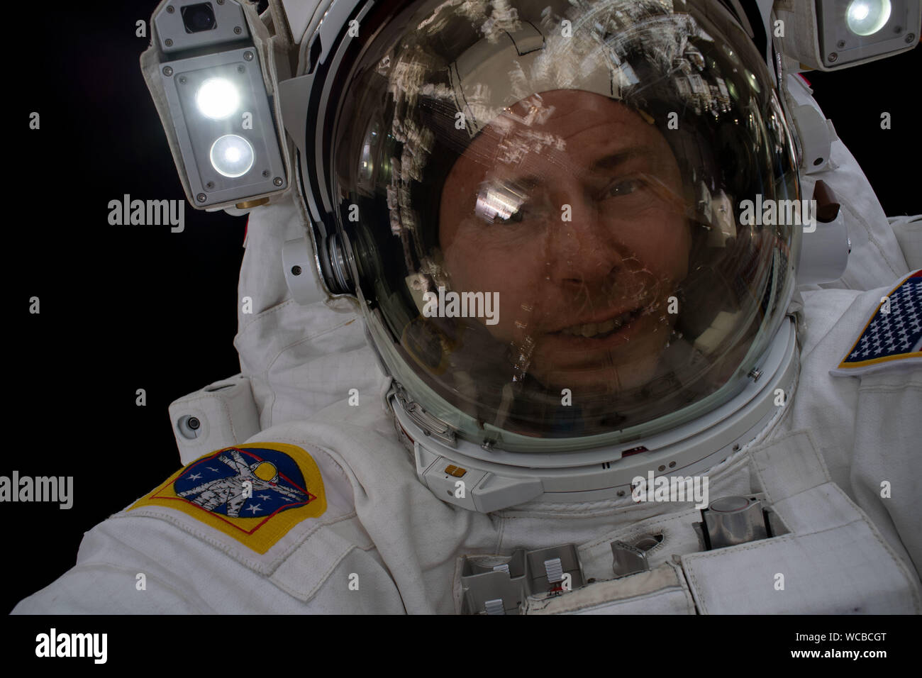 Astronauts portrait crew spacesuits hi-res stock photography and images ...