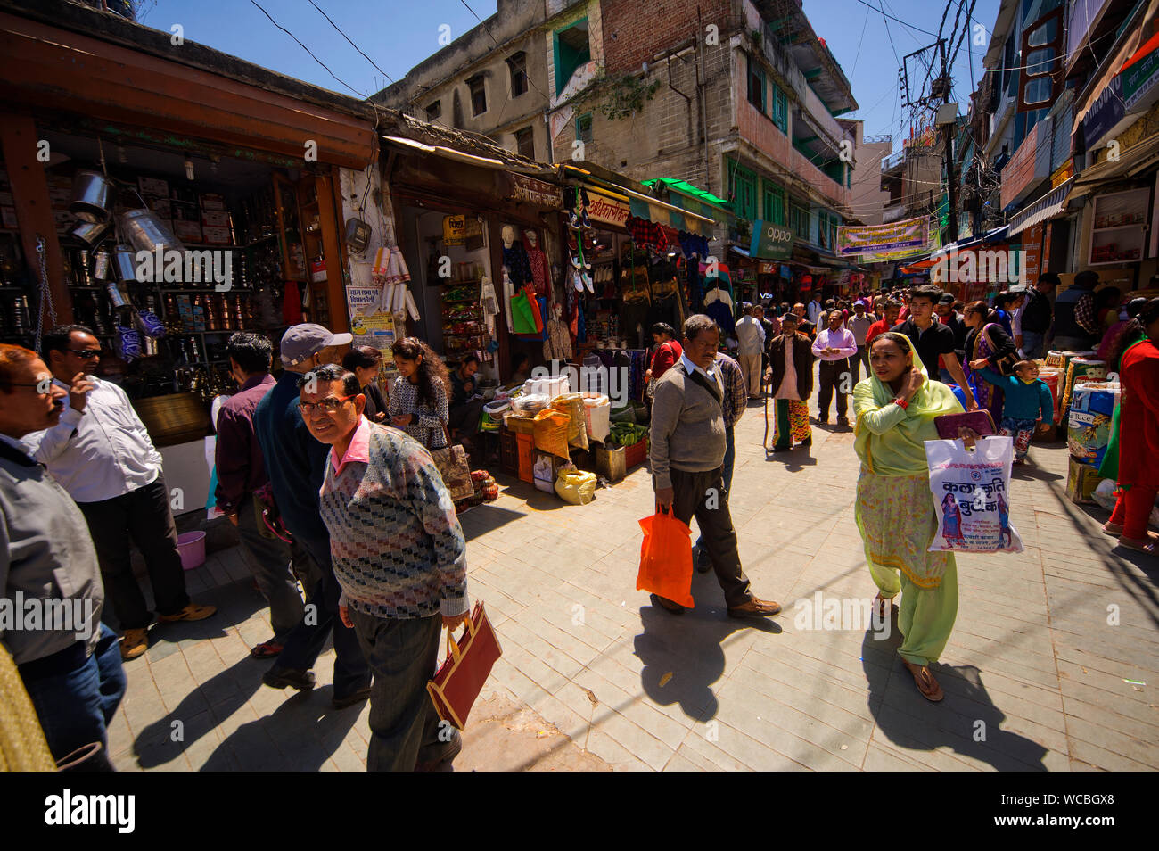Almora market hi-res stock photography and images - Alamy