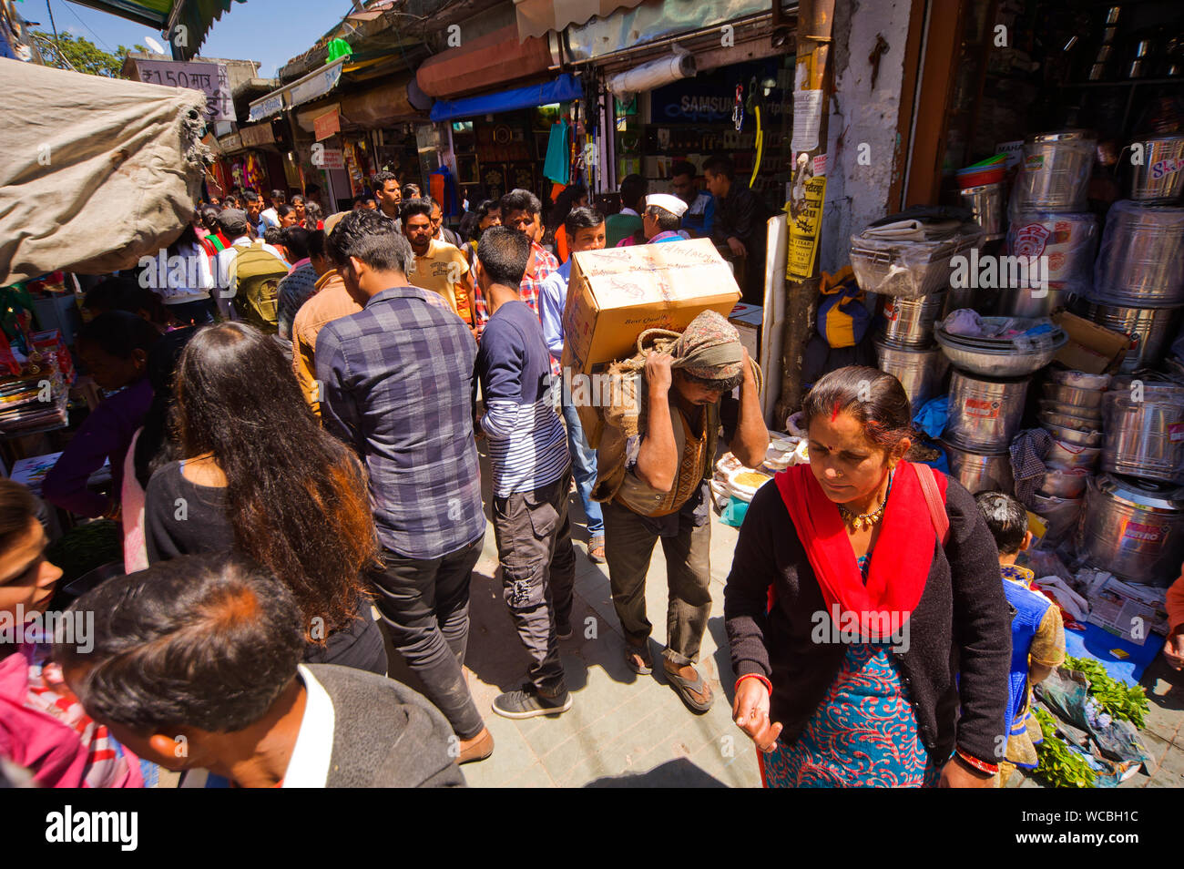 Almora market hi-res stock photography and images - Alamy