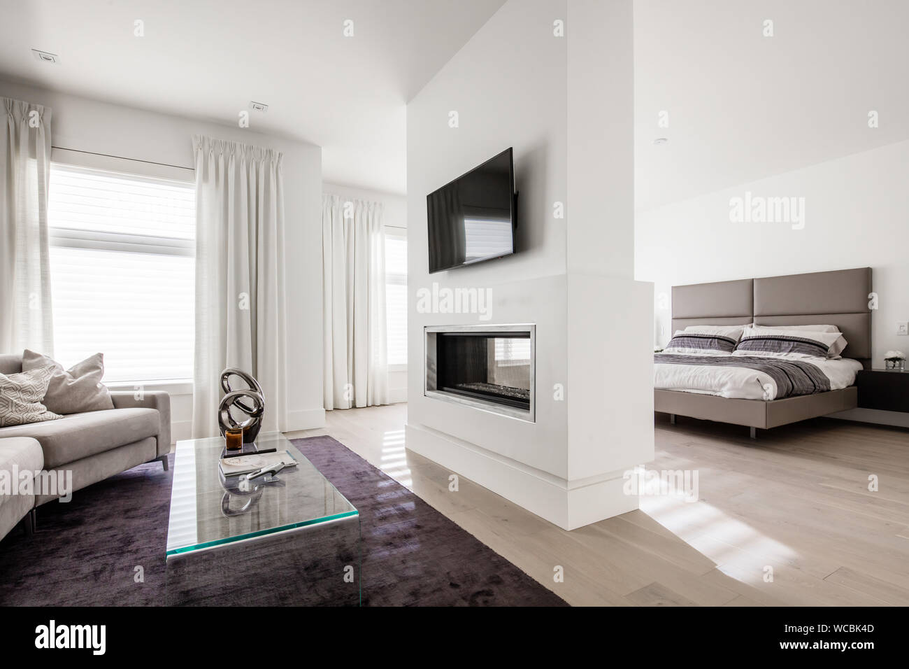 Functional interiors hi-res stock photography and images - Alamy