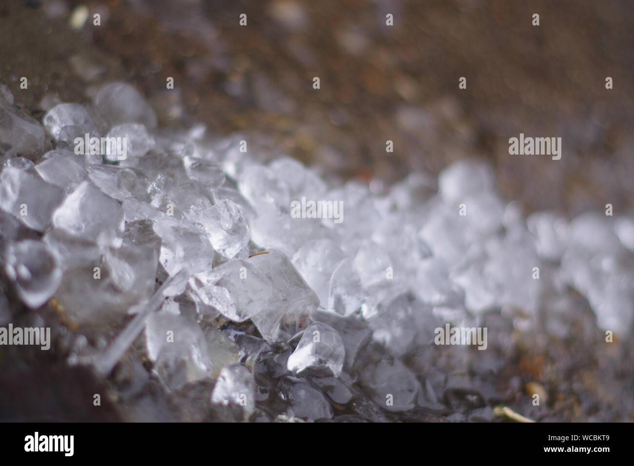 Rough crystals hi-res stock photography and images - Alamy