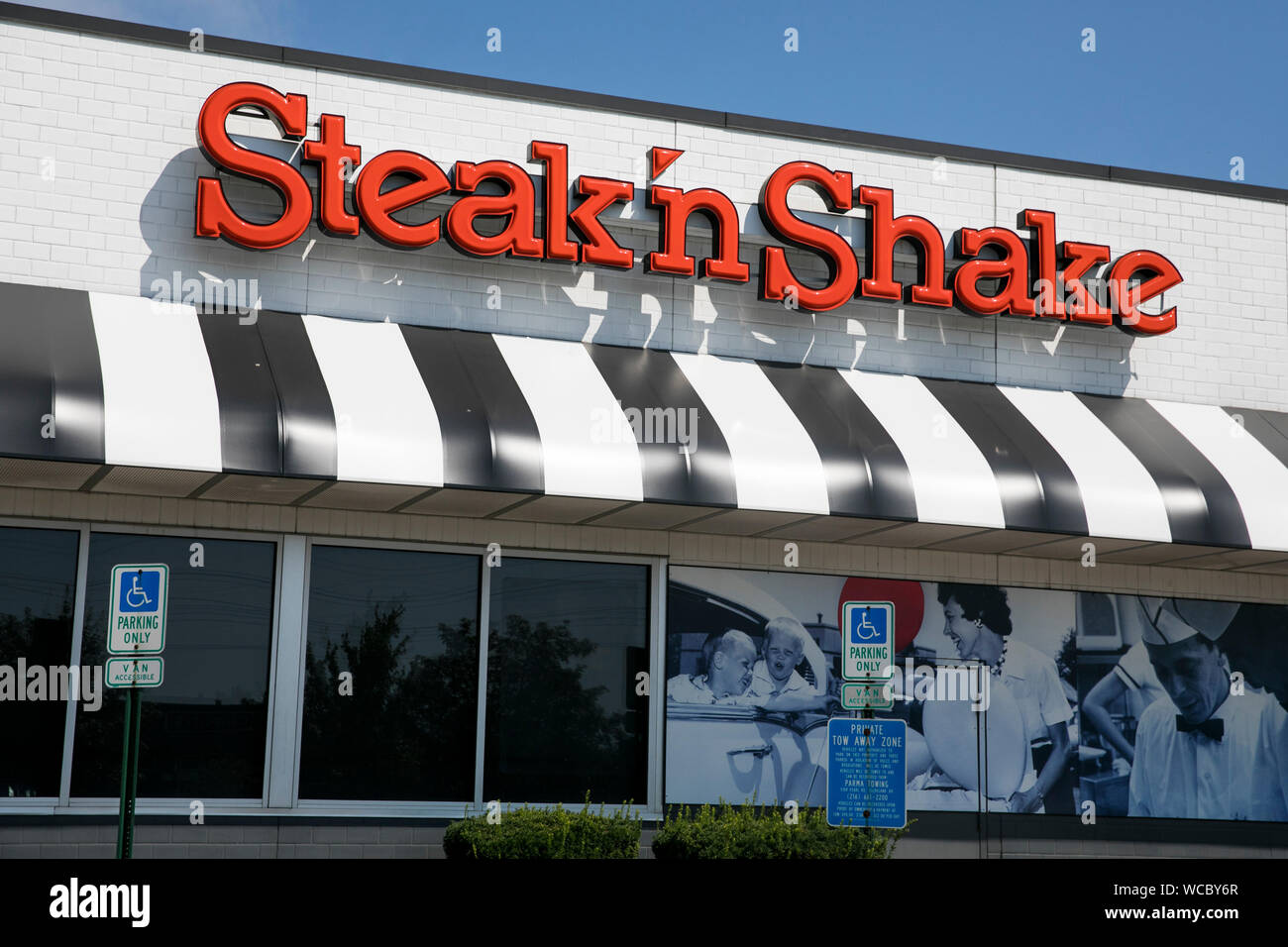 Steak n shake hi-res stock photography and images - Alamy