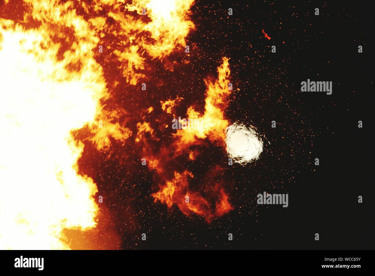 Moon and fire hi-res stock photography and images - Alamy