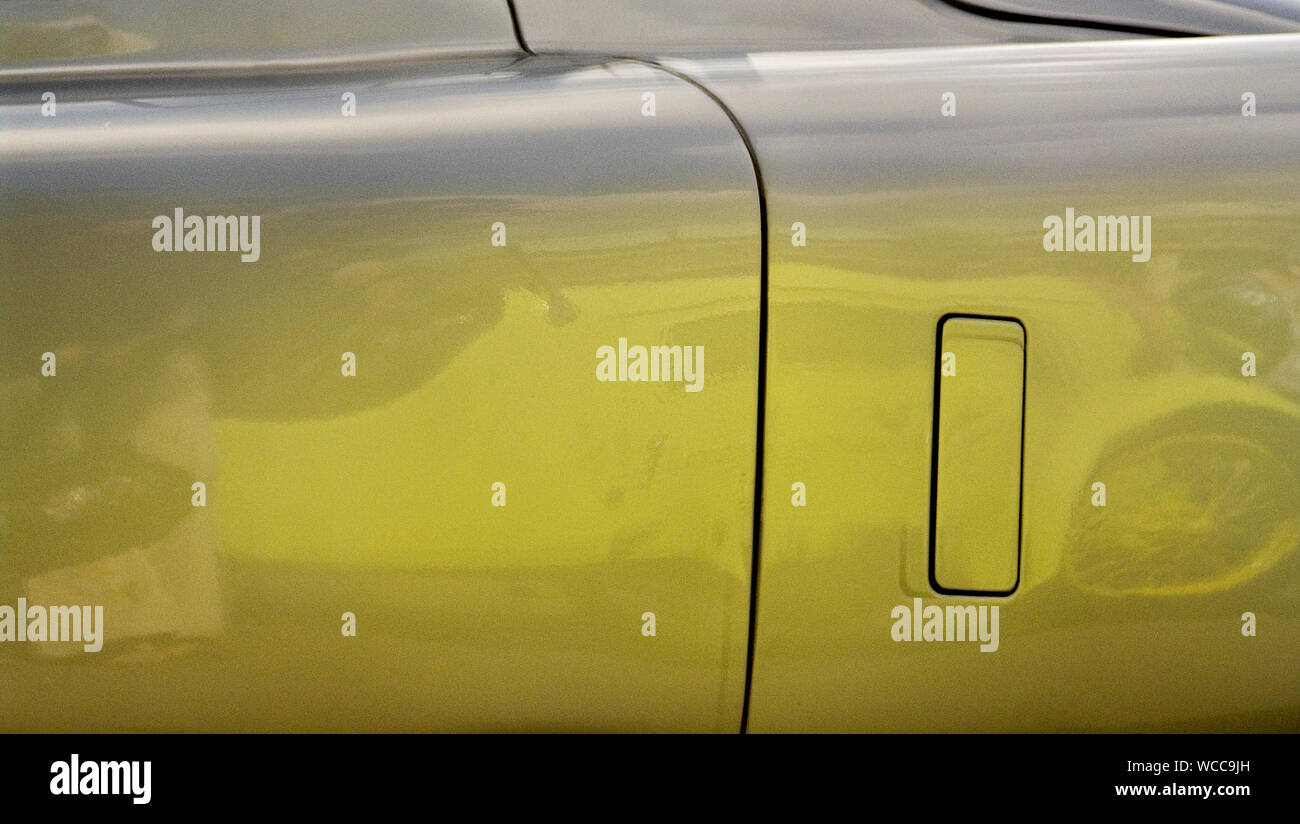 Land vehicle car exterior hi-res stock photography and images - Alamy