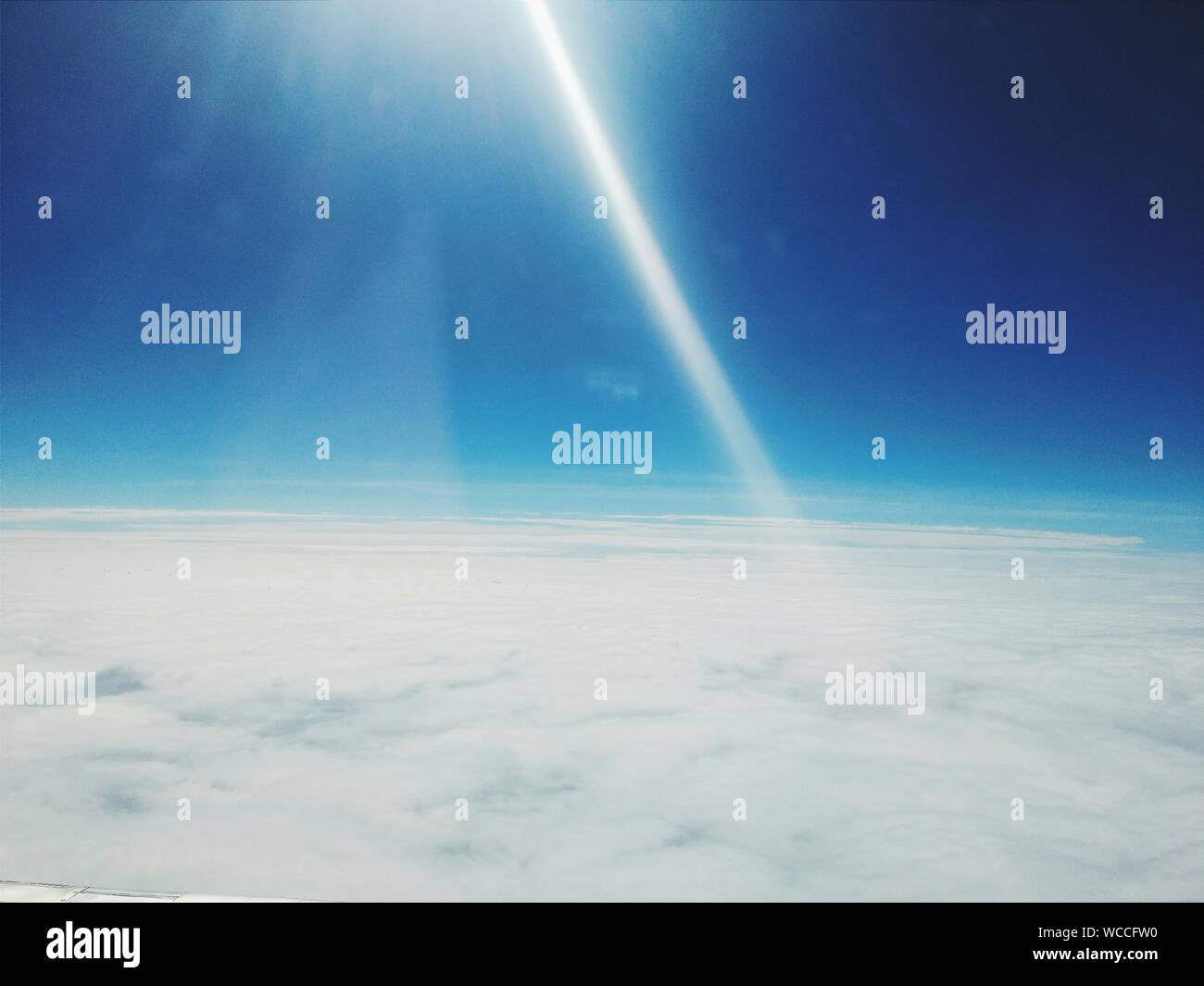 Sunlight and sky hi-res stock photography and images - Alamy