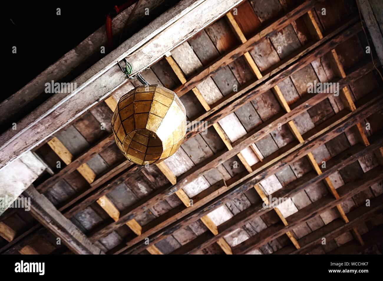Old fashioned wood ceiling hi-res stock photography and images - Alamy