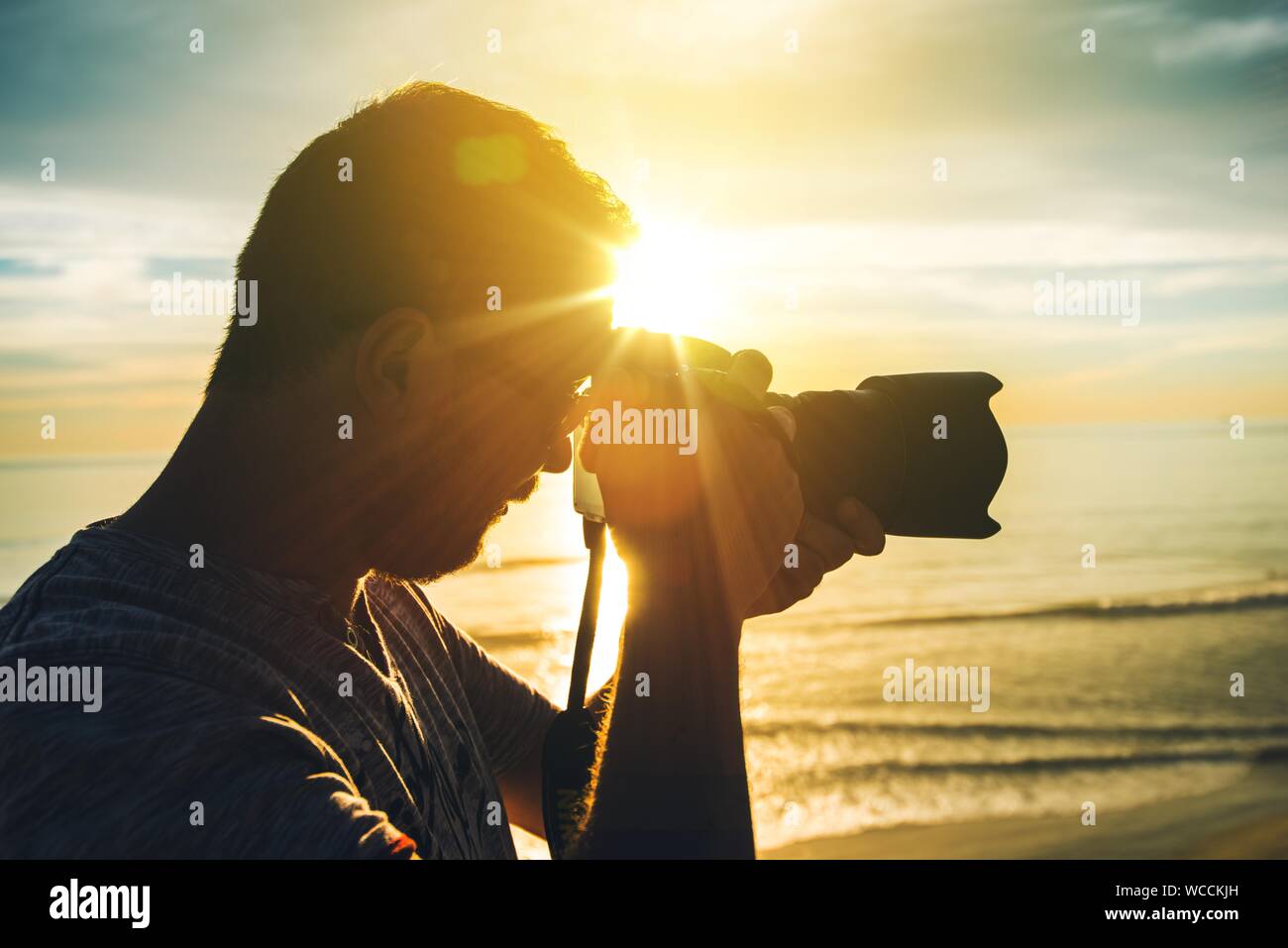 Photographing the sun hi-res stock photography and images - Alamy