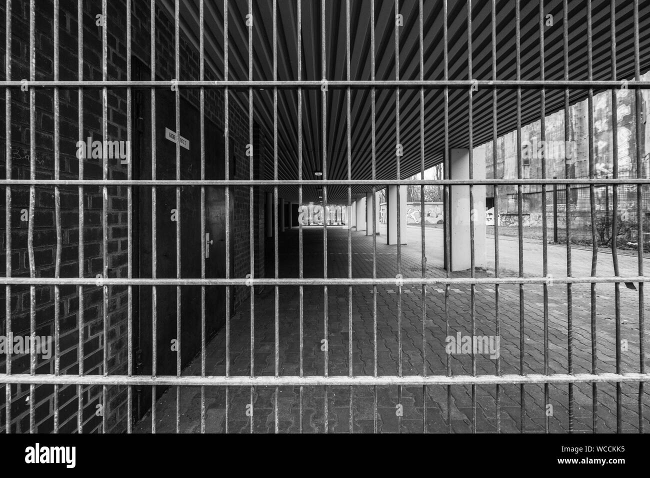 Pillar railing hi-res stock photography and images - Alamy