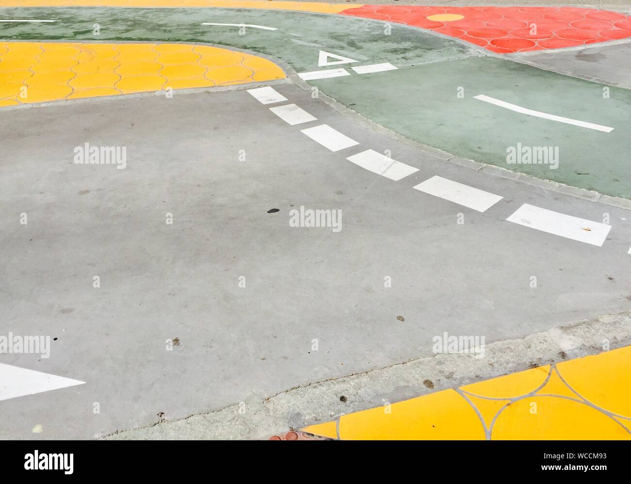 Triangle markings hi-res stock photography and images - Alamy