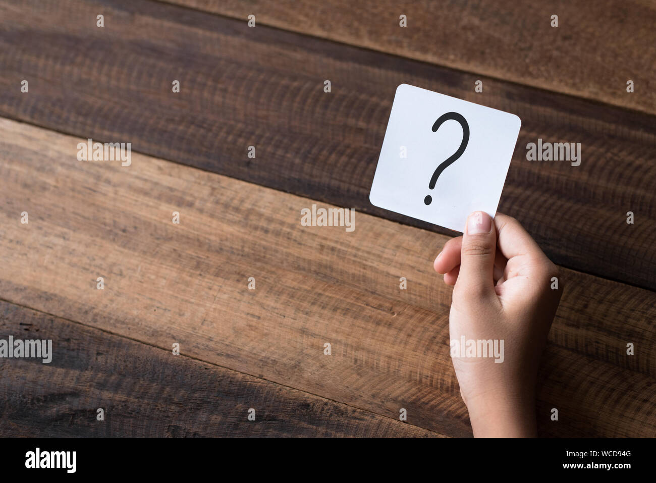 Hand question hi-res stock photography and images - Alamy