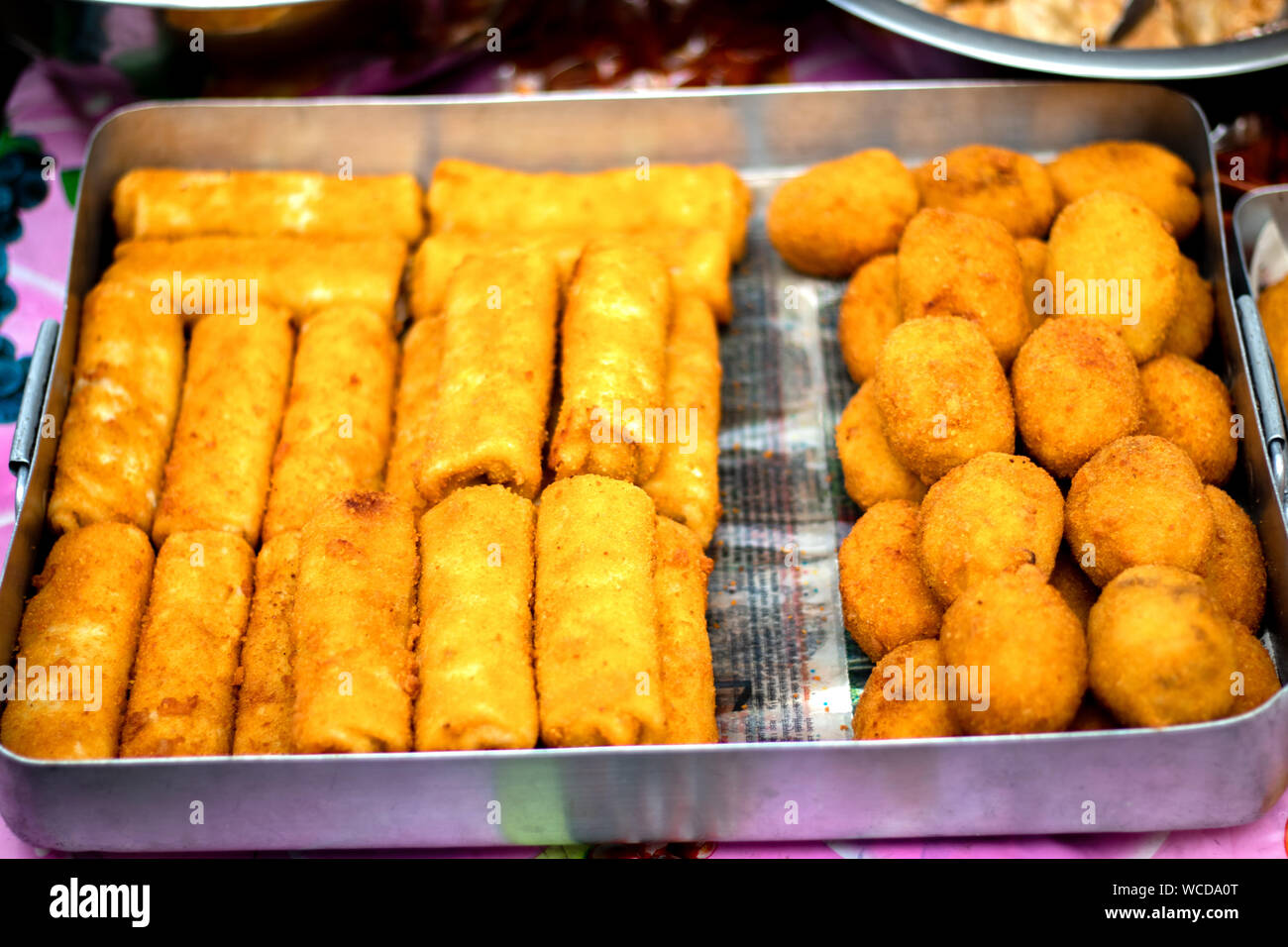 Kolkata Street Food chicken spring roll Fish chop Stock Photo - Alamy
