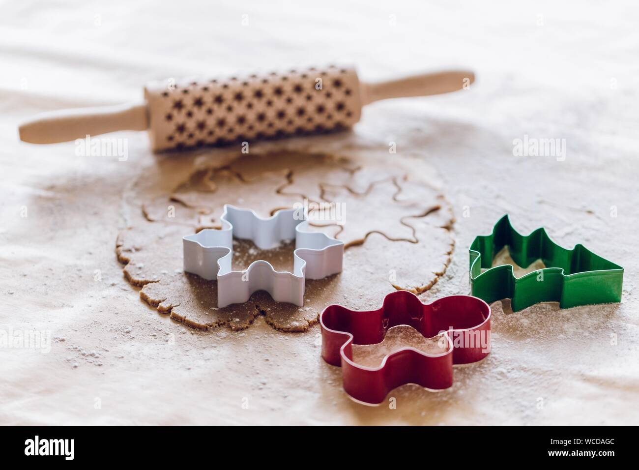 Dough with pastry cutters hi-res stock photography and images - Alamy