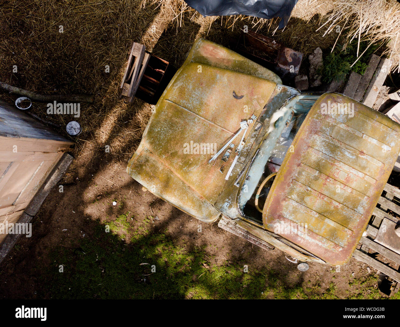 Messy cabin hi-res stock photography and images - Alamy