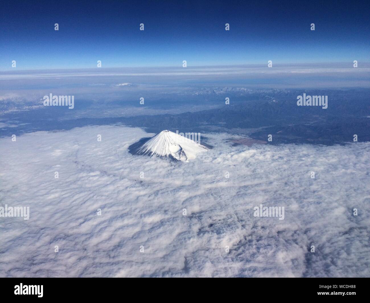 Mt fuji aerial view hi-res stock photography and images - Alamy