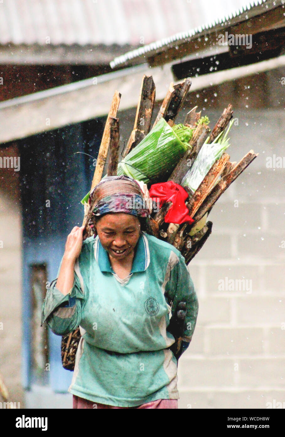 the faces of the villagers Stock Photo - Alamy