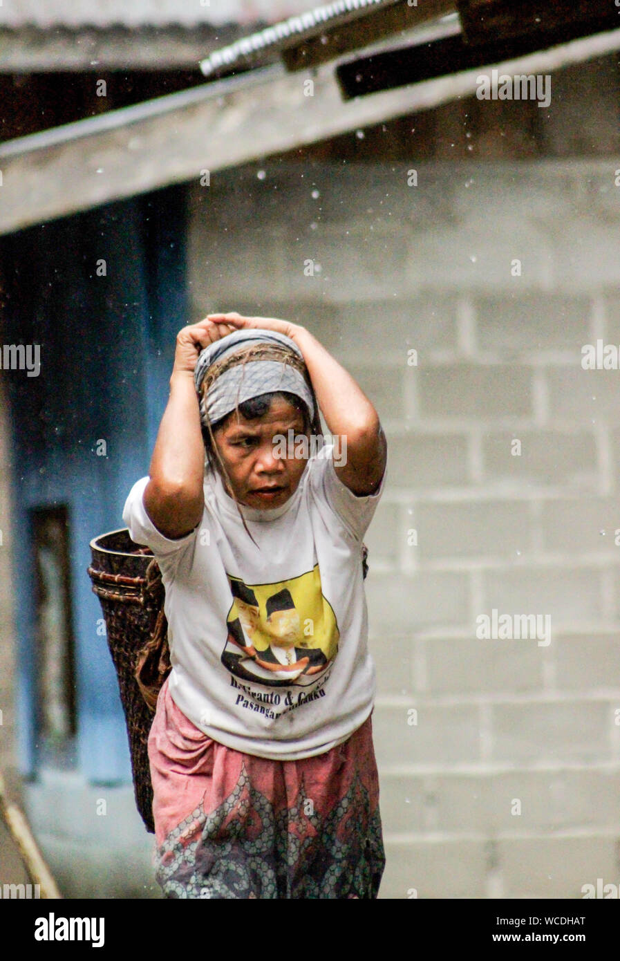 the faces of the villagers Stock Photo - Alamy