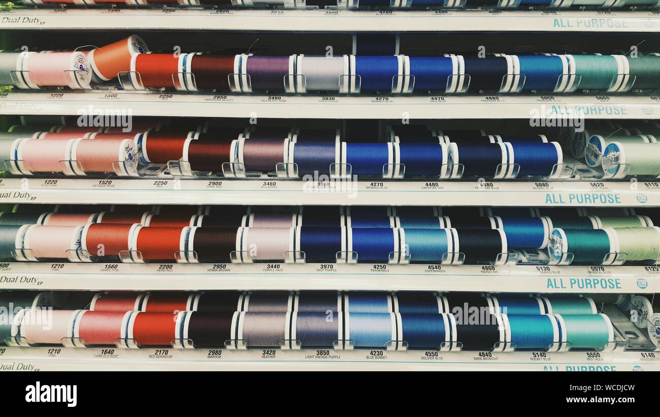 Thread display hi-res stock photography and images - Alamy