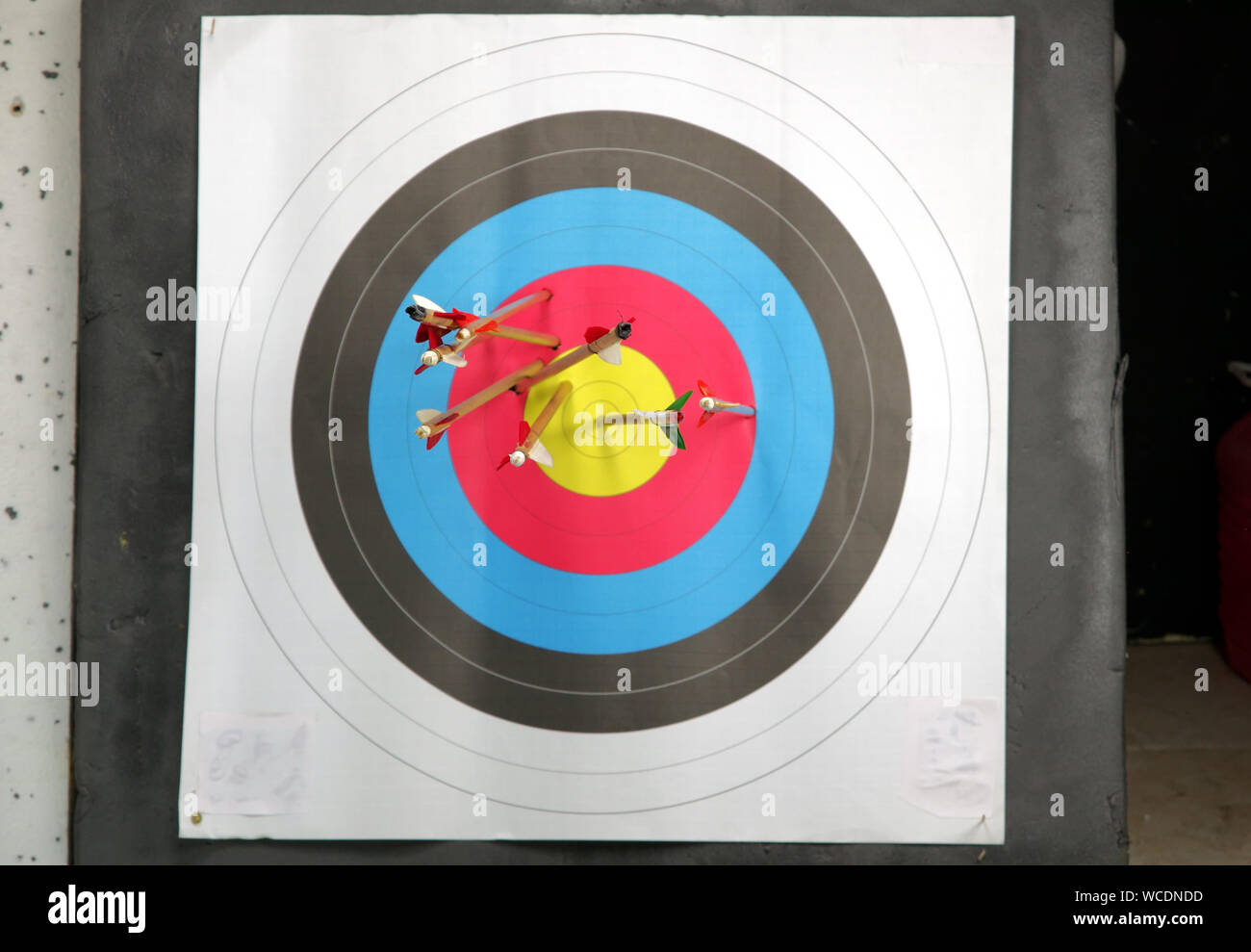 Archery center hi-res stock photography and images - Alamy