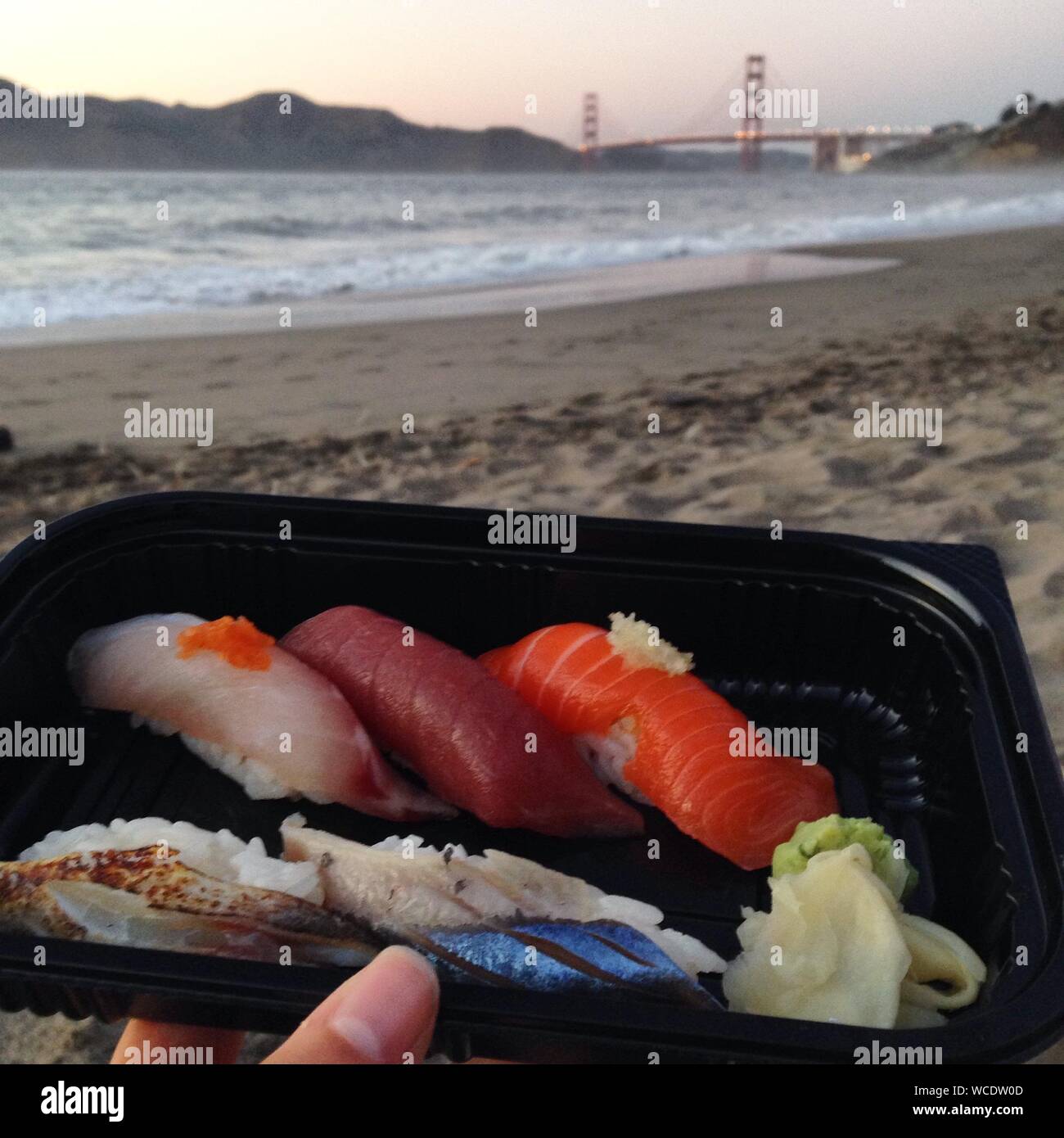 Real sushi hi-res stock photography and images - Alamy