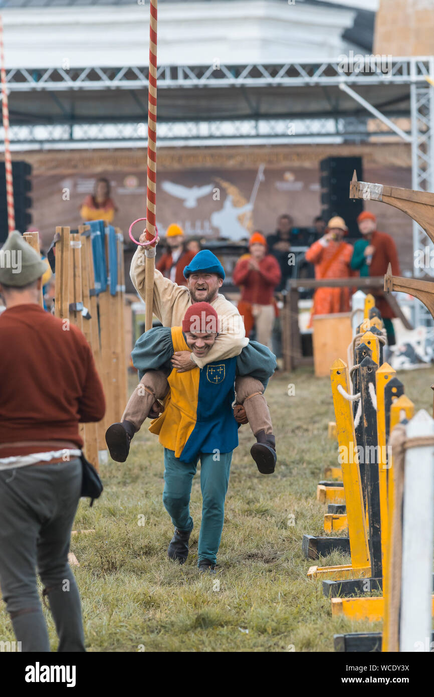 Buffoons hi-res stock photography and images - Alamy