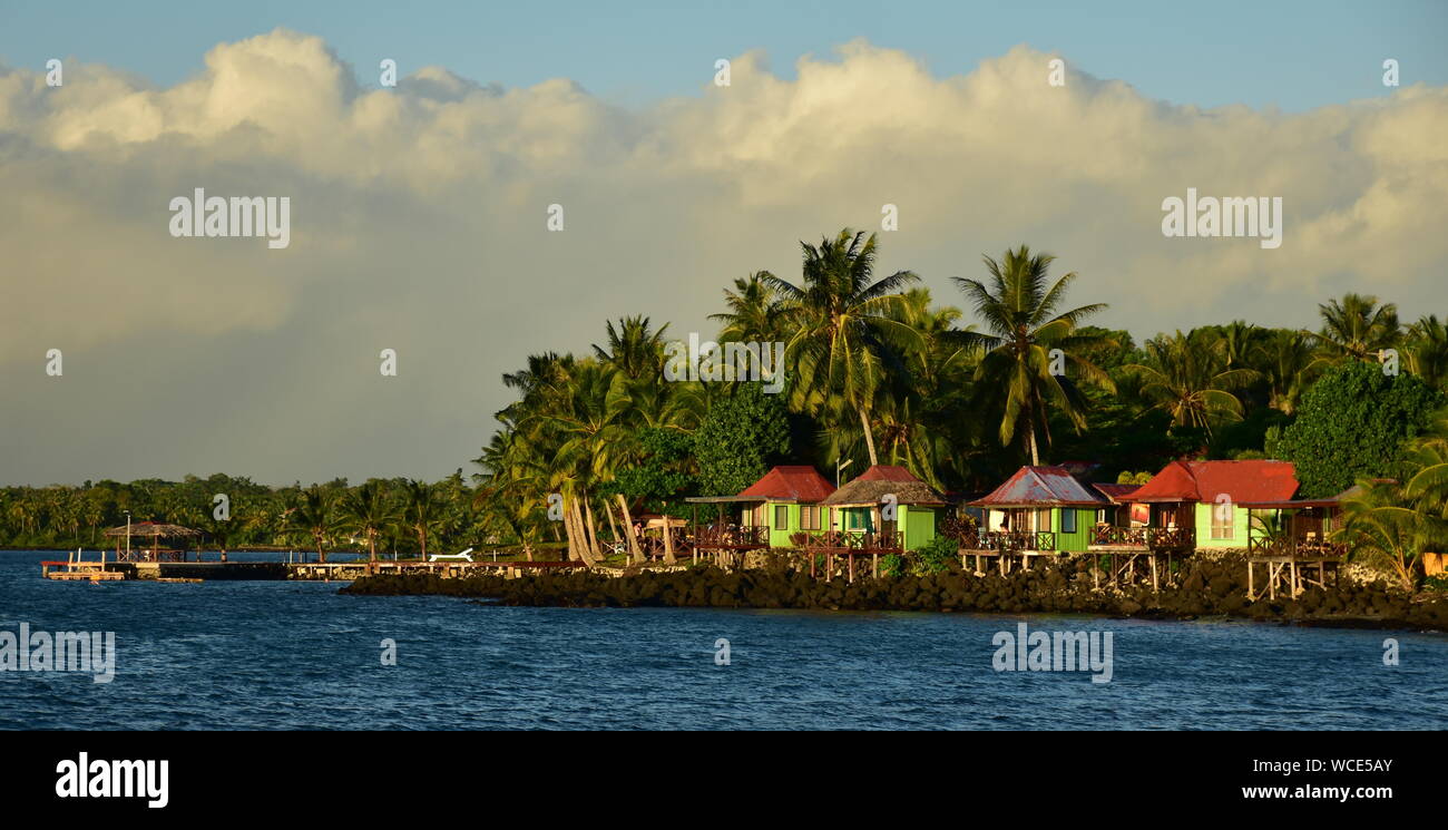 Samoan fale hi-res stock photography and images - Alamy