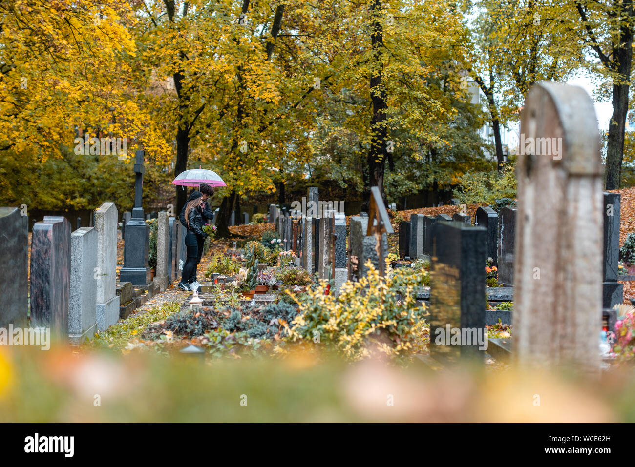 Death funeral mourning man grave hi-res stock photography and images ...