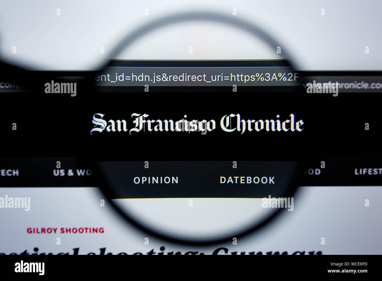Chronicle online hi-res stock photography and images - Alamy