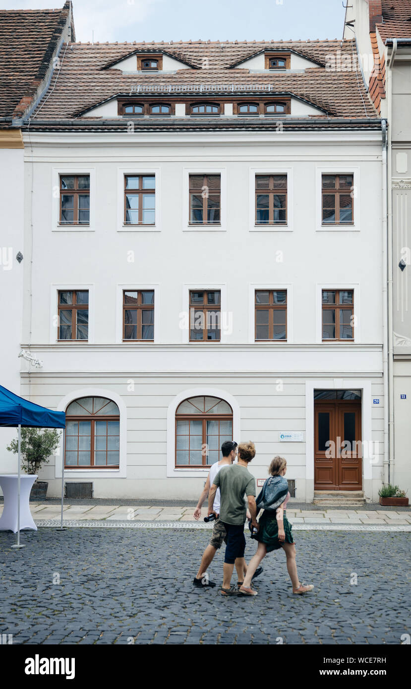 Advanced systems hi-res stock photography and images - Alamy