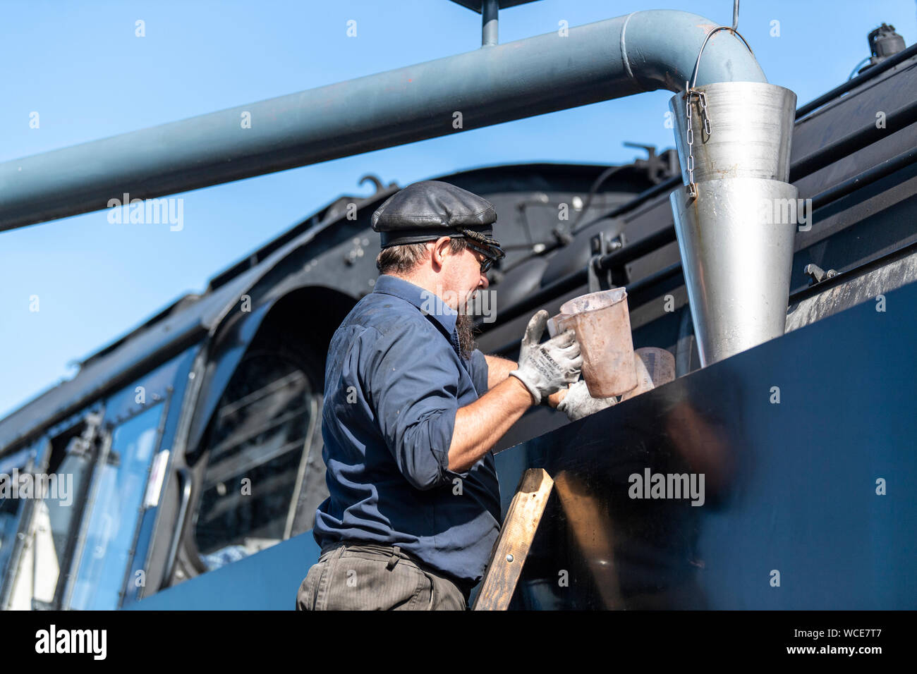 Blumberg, Germany. 16th Aug, 2019. Engine driver Juri Hucklenbroich ...