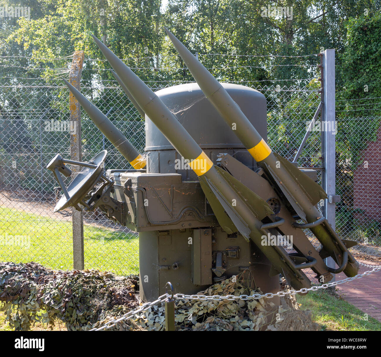 Rapier missile hi-res stock photography and images - Alamy