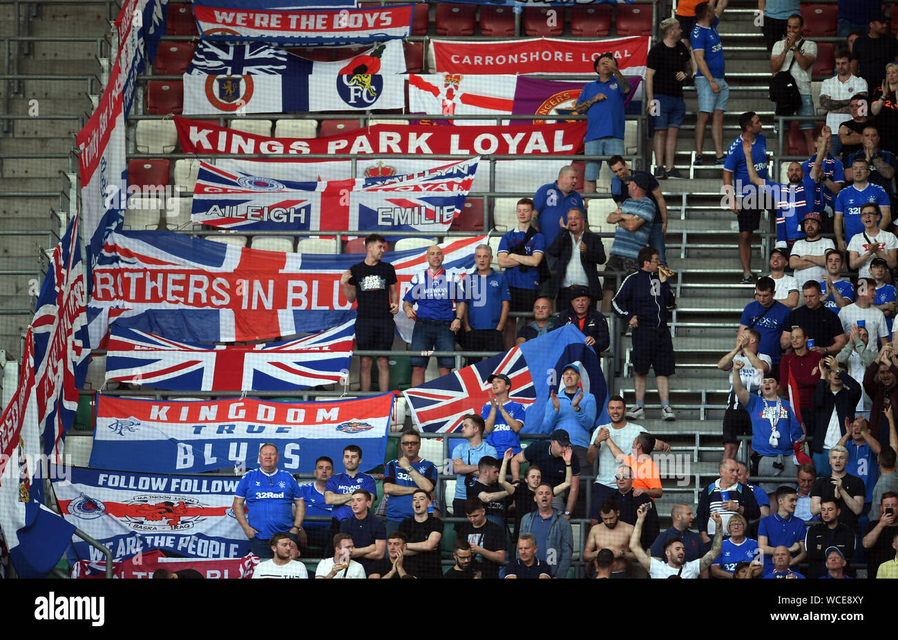 Rangers fc fans hi-res stock photography and images - Alamy