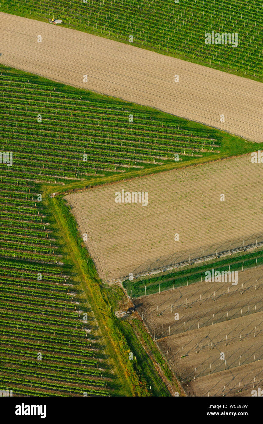 Land boundaries hi-res stock photography and images - Alamy