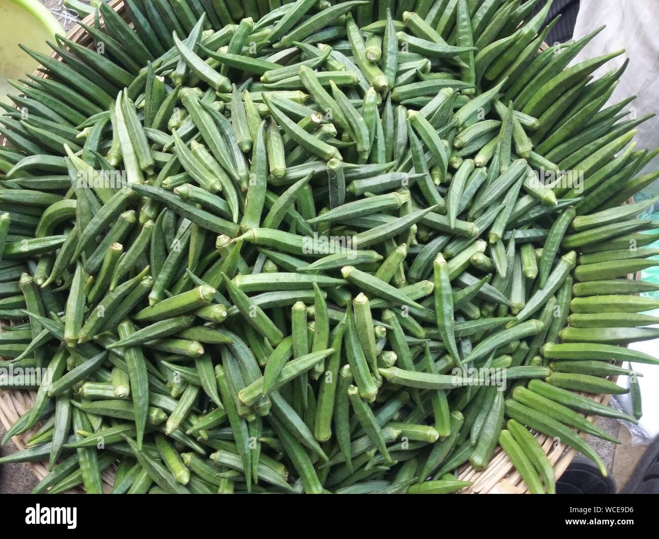 Okra market hi-res stock photography and images - Alamy