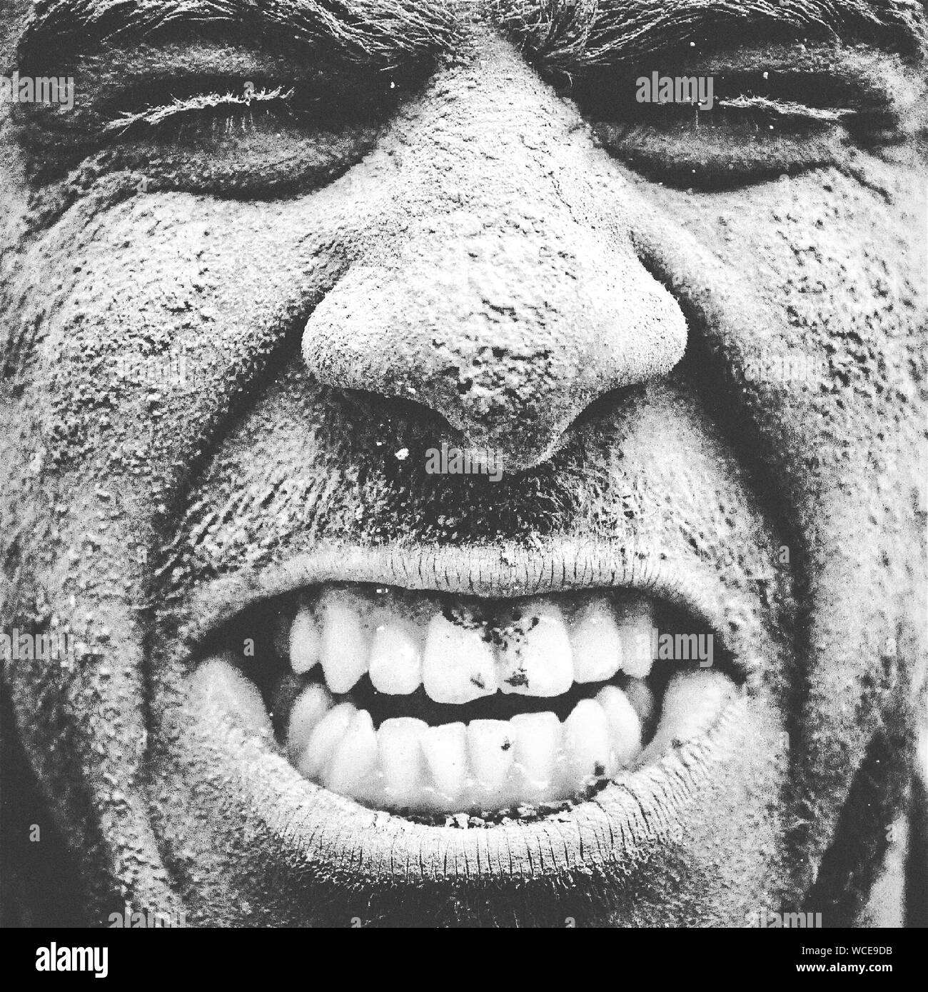 Man close up full face hi-res stock photography and images - Alamy