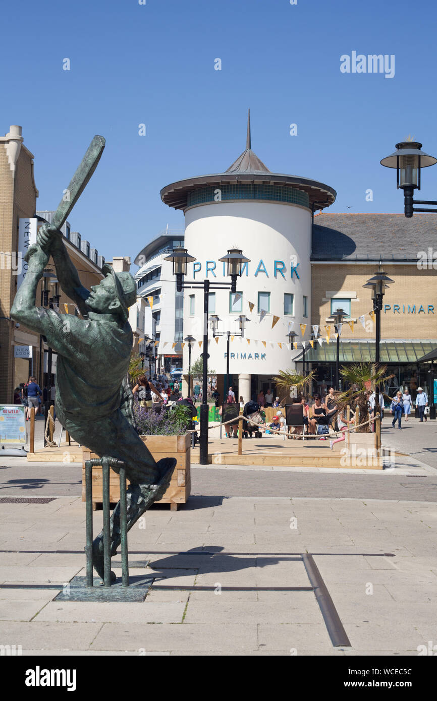 Hastings statue hi-res stock photography and images - Alamy