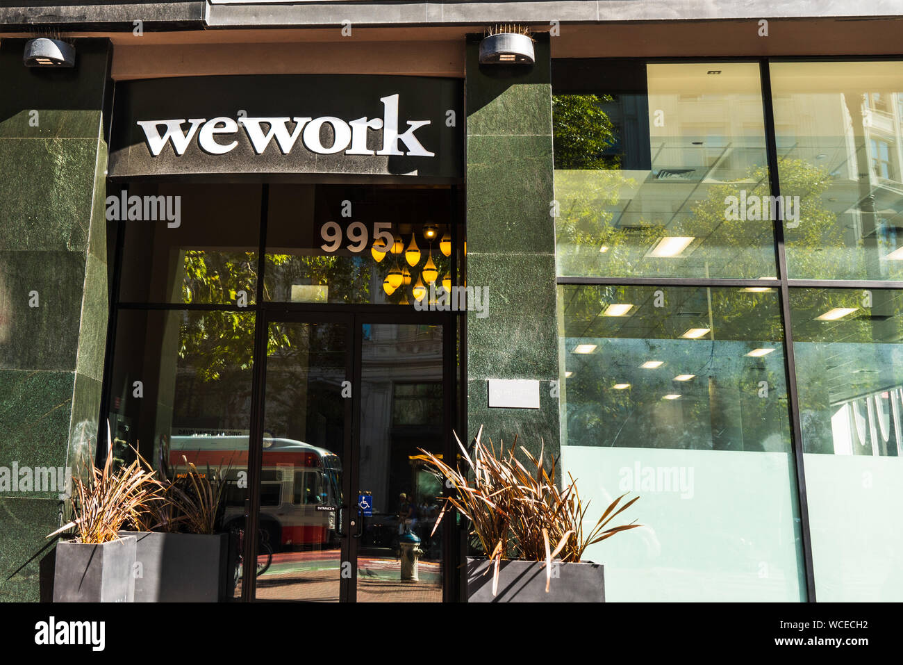 Wework hq hi-res stock photography and images - Alamy